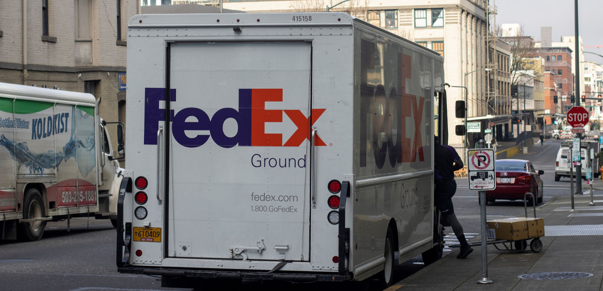 Why Tracking Driver Hours Is Crucial For ISPs | PackageRoute